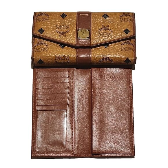 MCM | Bags | Rare Vintage Mcm Leather Trifold Wallet With Removeable ...